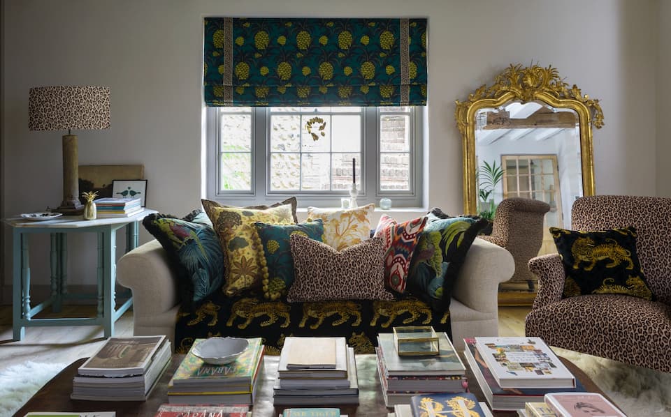 Home page [warner-house.com]